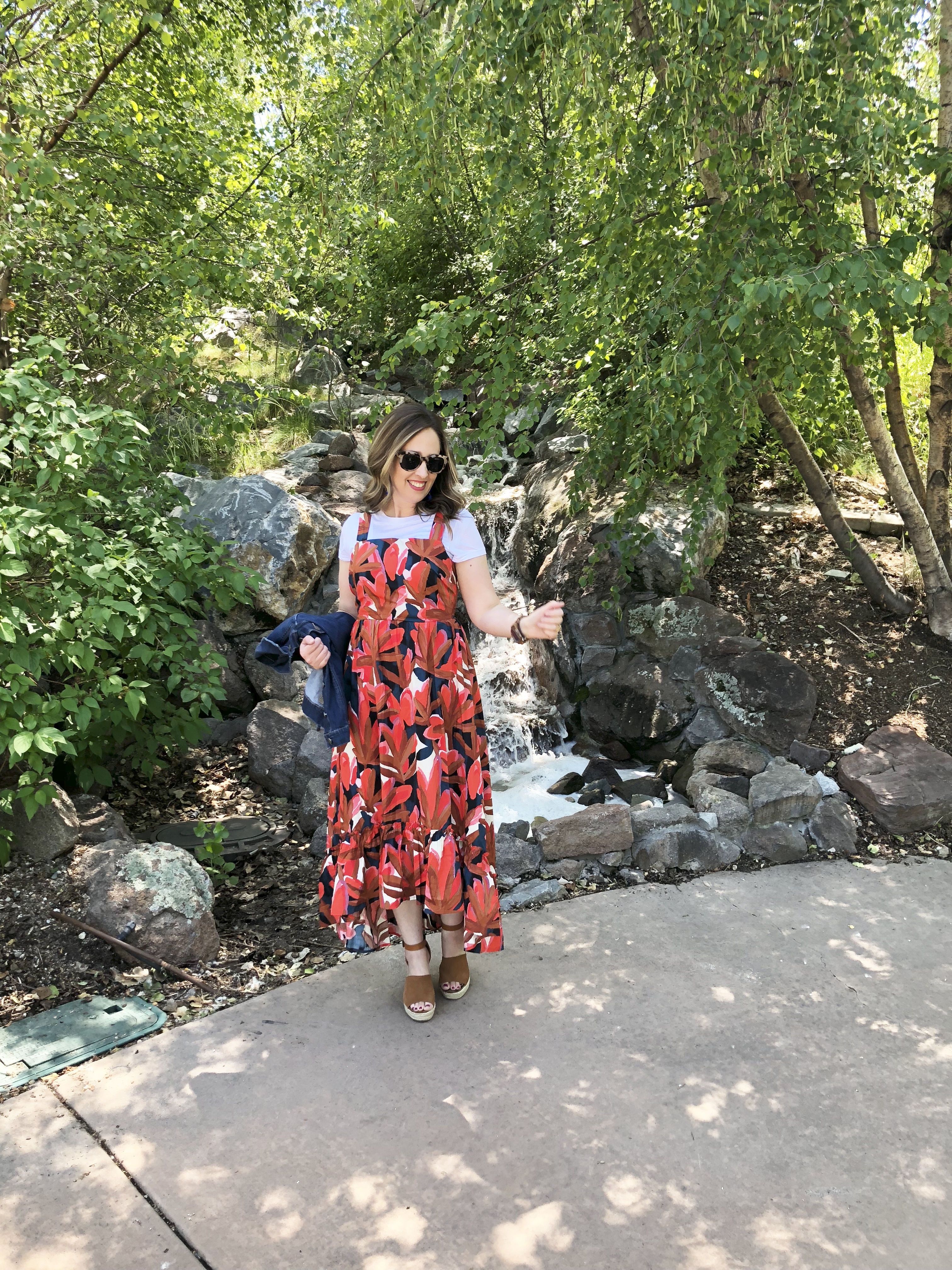 Modest Summer Dresses for Mom - astylishcloset